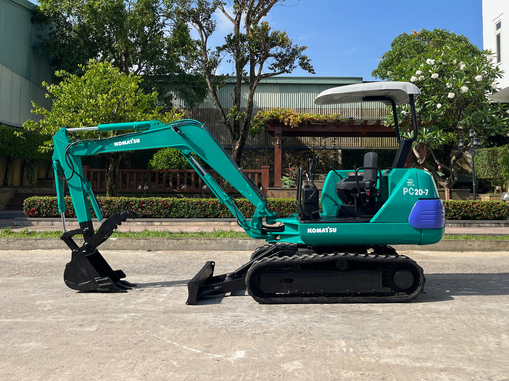 031.01 Komatsu PC20-7 Mini Excavator S/N 35718 – The NGO Company