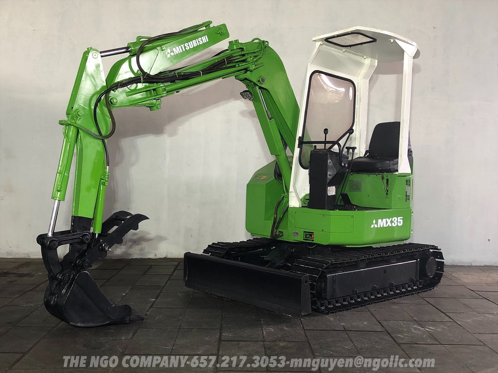 015.07 Mitsubishi MX35 Mini Excavator S/N E7D00694 – The NGO Company