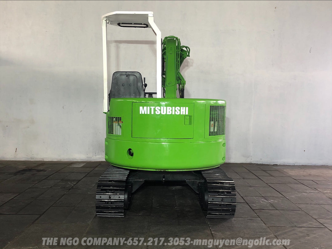 015.07 Mitsubishi MX35 Mini Excavator S/N E7D00694 – The NGO Company